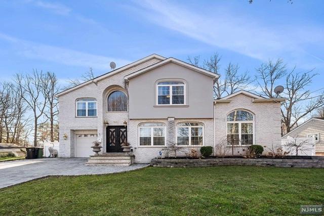 290 West Dr, Paramus, NJ 07652 - Movoto