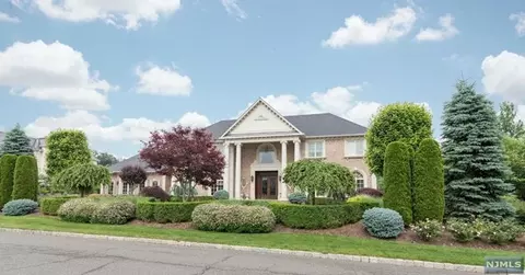 8 Stone Tower Dr, Alpine, NJ 07620 | 3 Photos - Movoto