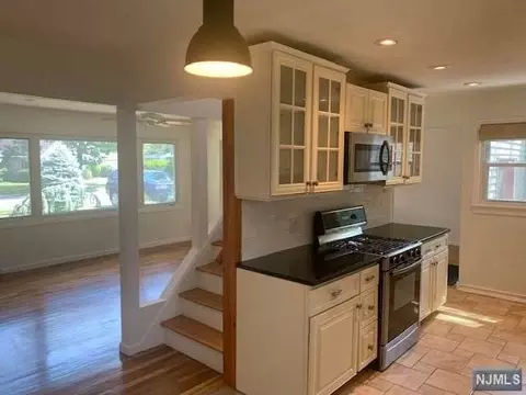 519 Green Valley Rd, Paramus, NJ 07652 | 17 Photos - Movoto