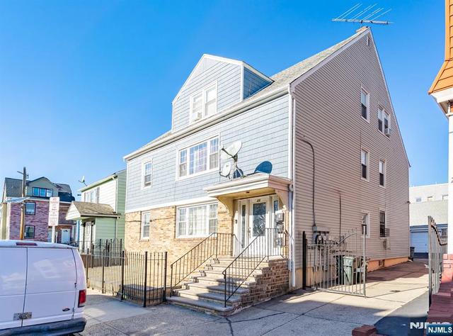 25-27 Shaw Ave, Newark, NJ 07112 | MLS# 25005966 | 6 Photos - Movoto