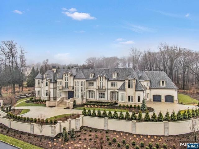 10 Frick Dr, Alpine, NJ 07620 | MLS# 26009483 | 28 Photos - Movoto