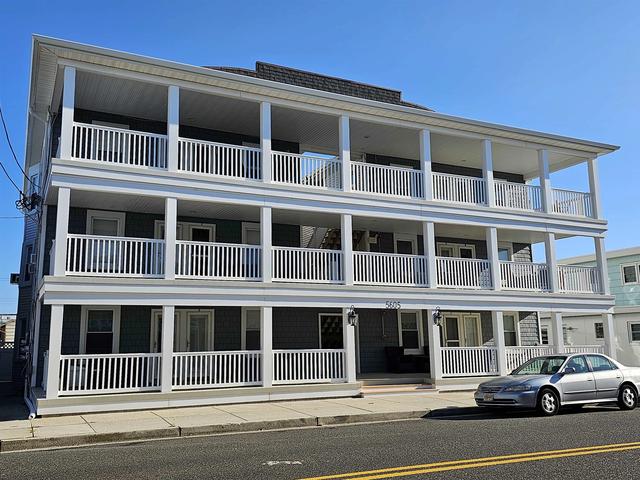5605 Seaview Ave #A, Wildwood Crest, NJ 08260 | 29 Photos - Movoto