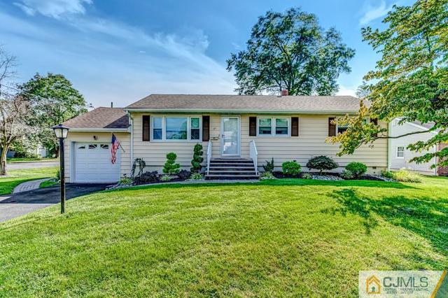 211 Appian Way, Middlesex, NJ 08846 | 27 Photos - Movoto