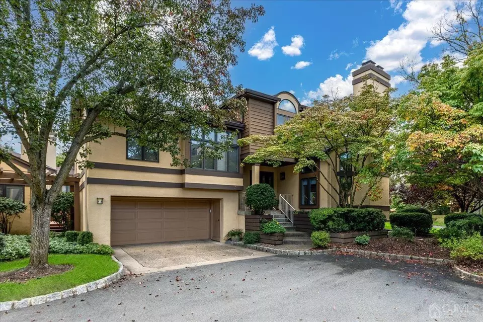 305 Sayre Dr, Princeton, NJ 08540 | 35 Photos - Movoto