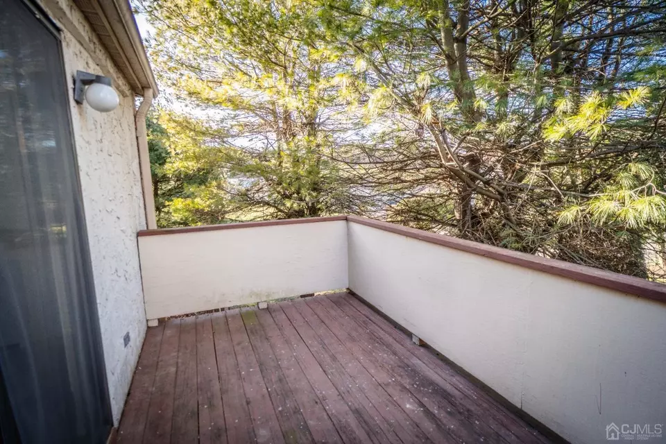 10 Park Gate Dr, Edison, NJ 08820 | 24 Photos - Movoto