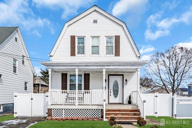 30 Freeman St, Woodbridge, NJ 07095 | MLS# 2509131R | 25 Photos - Movoto