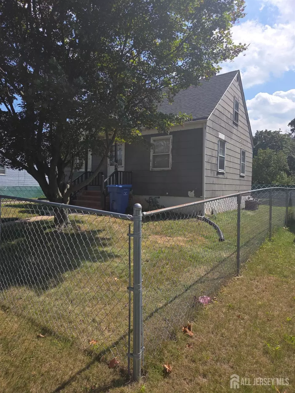 35 Murray Ave, Piscataway, NJ 08854 | 4 Photos - Movoto