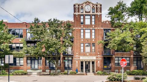 Jefferson Park Chicago: A Slower Pace of Life in the Big City - Movoto