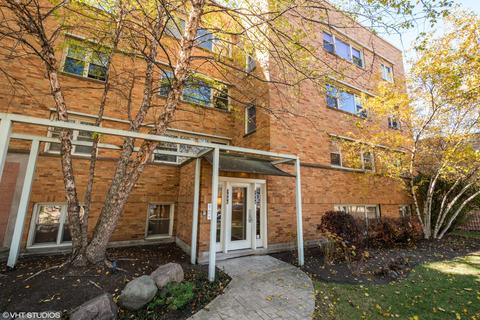 Gordon Tech High School, Chicago, IL, 9-12 Grade, 4 Reviews - Movoto