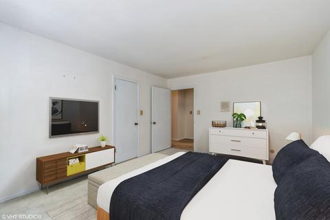 280 Boardwalk Pl, Park Ridge, IL 60068 | 27 Photos - Movoto