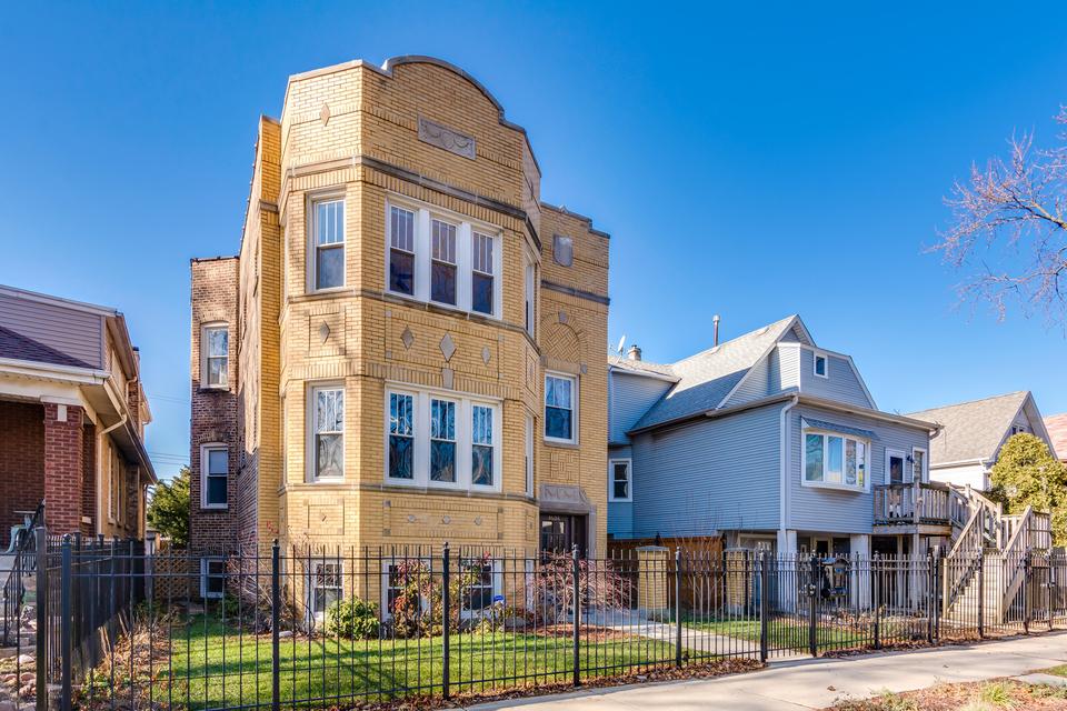4606 N Harding Ave, Chicago, IL 60625 | 48 Photos - Movoto