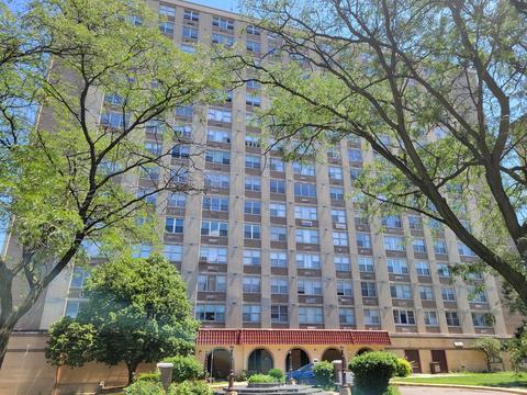 4300 W Ford City Dr #1102A, Chicago, IL 60652 - Movoto