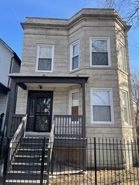 6029 S May St, Chicago, IL 60621 | 27 Photos | MLS #11702773 - Movoto