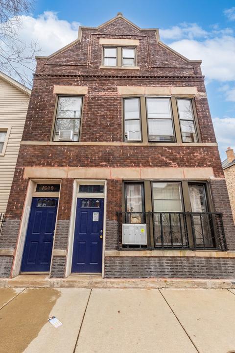 1509 W 17th St, Chicago, IL 60608 | 37 Photos | MLS #11707482 - Movoto