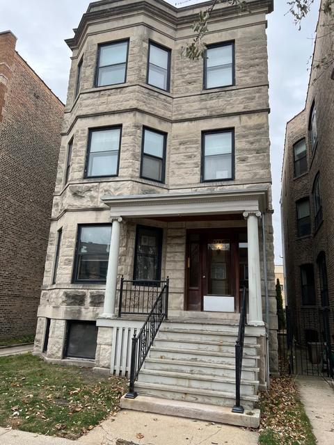 3746 N Magnolia Ave, Chicago, IL 60613 | 33 Photos - Movoto