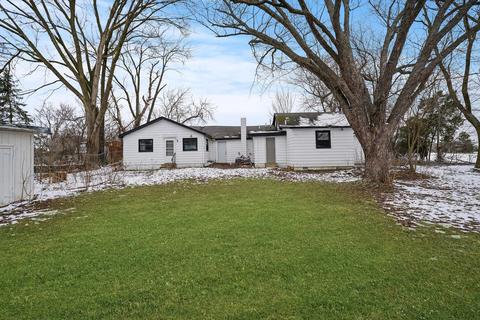 671 W Lake Cook Rd, Palatine, IL 60074 | 54 Photos - Movoto