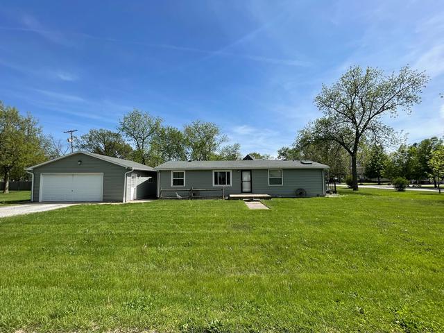 101 E 1st Ave, Rankin, IL 60960 | 35 Photos - Movoto