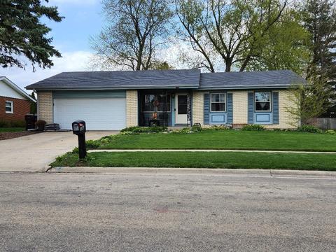 56 Rochelle Homes for Sale - Rochelle IL Real Estate - Movoto