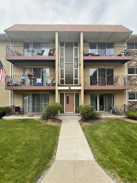 6881 N Northwest Hwy #2B, Chicago, IL 60631 | 13 Photos - Movoto