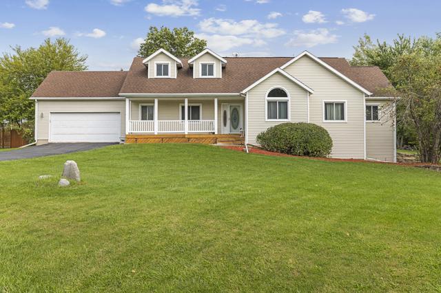 11883 Pony Ln, Belvidere, IL 61008 | 19 Photos - Movoto