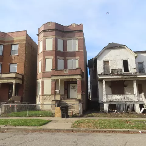 7046 S Normal Blvd, Chicago, IL 60621 | 41 Photos - Movoto