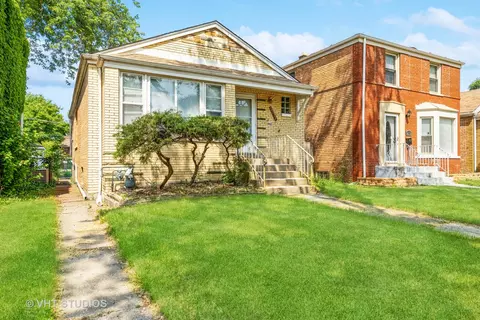 269 W 146th St, Riverdale, IL 60827 | 3 Photos - Movoto