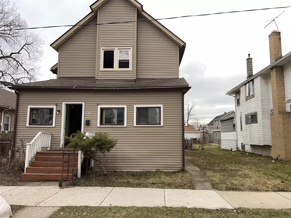 3519 W 65th St, Chicago, IL 60629 | 20 Photos - Movoto