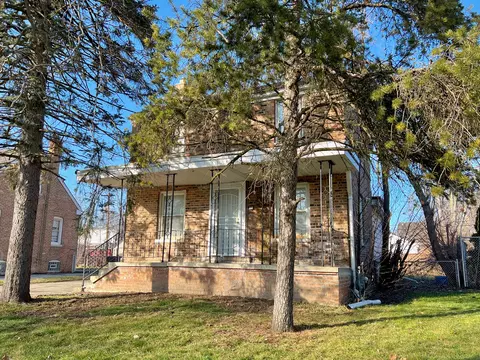 220 E 141st St, Dolton, IL 60419 | 15 Photos - Movoto