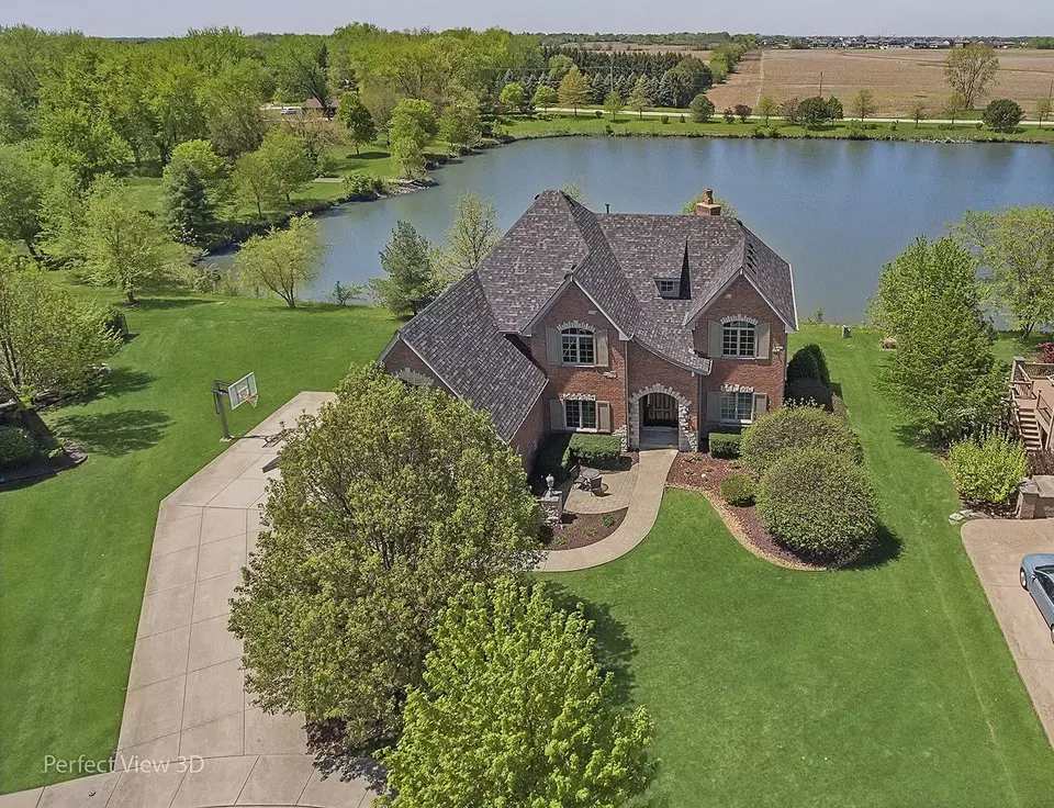 22678 S Pebble Lake Ct, Frankfort, IL 60423 | 29 Photos - Movoto