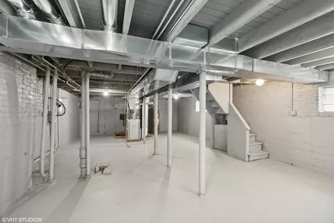 1040 W 103rd St, Chicago, IL 60643 | 10 Photos - Movoto