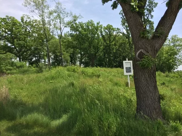 1221 Ridgemoor Trail, Bull Valley, IL 60098 | 8 Photos - Movoto