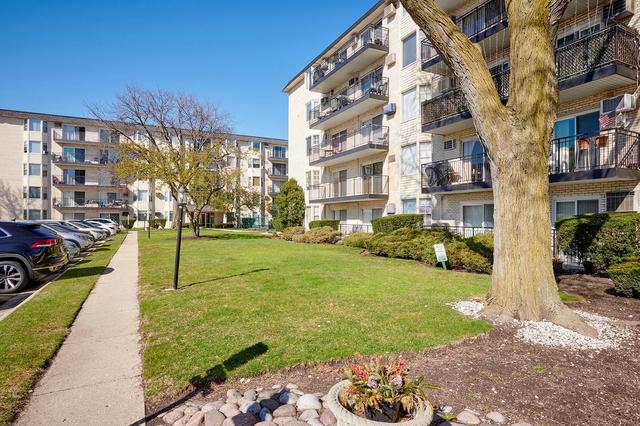 Morton Grove, IL Condos & Townhouses For Sale - Movoto