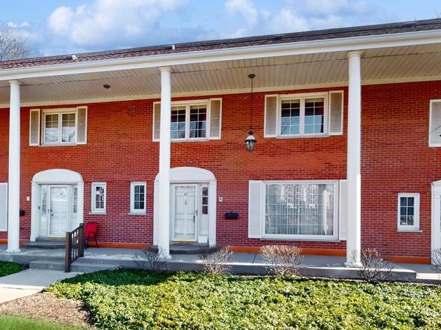 27 N Tower Rd #27, Oak Brook, IL 60523 | 21 Photos - Movoto