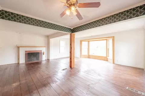 455 E Belvidere Rd, Grayslake, IL 60030 | 15 Photos - Movoto