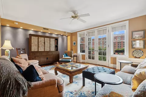 1755 E 55th St #804, Chicago, IL 60615 | 15 Photos - Movoto