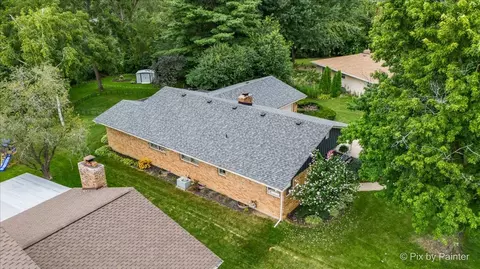 2250 Mc Rae Ct, Rockford, IL 61107 | 33 Photos - Movoto