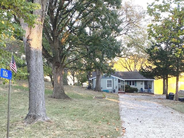 1106 Spring Ln, Loda, IL 60948 | 114 Photos - Movoto