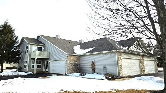 7988 Royal Oaks Rd #31-7988, Rockford, IL 61107 | MLS# 12298164 | 13 ...