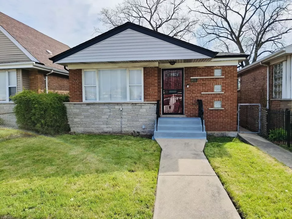 8035 S State St, Chicago, IL 60619 | MLS# 12345303 | 22 Photos - Movoto