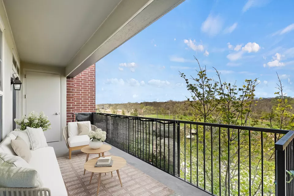 715 Astor Ln #506, Wheeling, IL 60090 | MLS# 12356766 | 12 Photos - Movoto