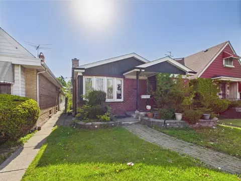 8035 S State St, Chicago, IL 60619 | MLS# 12345303 | 22 Photos - Movoto