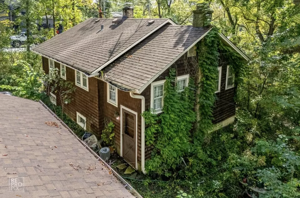 3730 Sterling Rd, Downers Grove, IL 60515 | MLS# 12478091 | 9 Photos ...