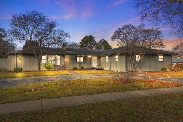 10501 Cindy Jo Ave, Huntley, IL 60142 - Movoto