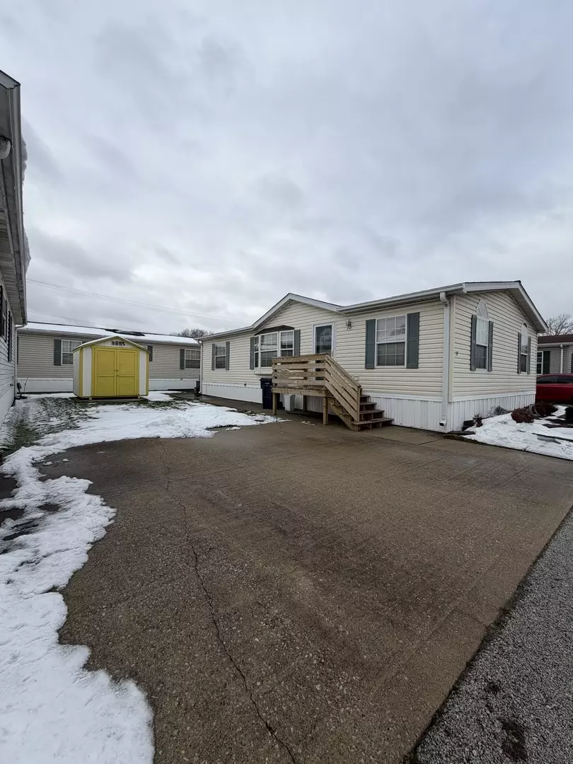 8800 Harlem Ave #19, Bridgeview, IL 60455 | MLS# 12530921 | 18 Photos ...