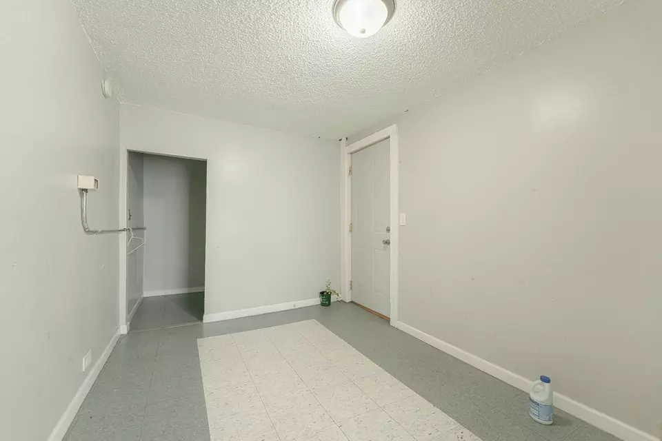 2629 Broadway St, Blue Island, IL 60406 | MLS# 12531425 | 37 Photos ...