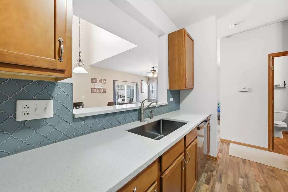 1110 Colonial Dr, Joliet, IL 60432 | MLS# 12536720 | 36 Photos - Movoto