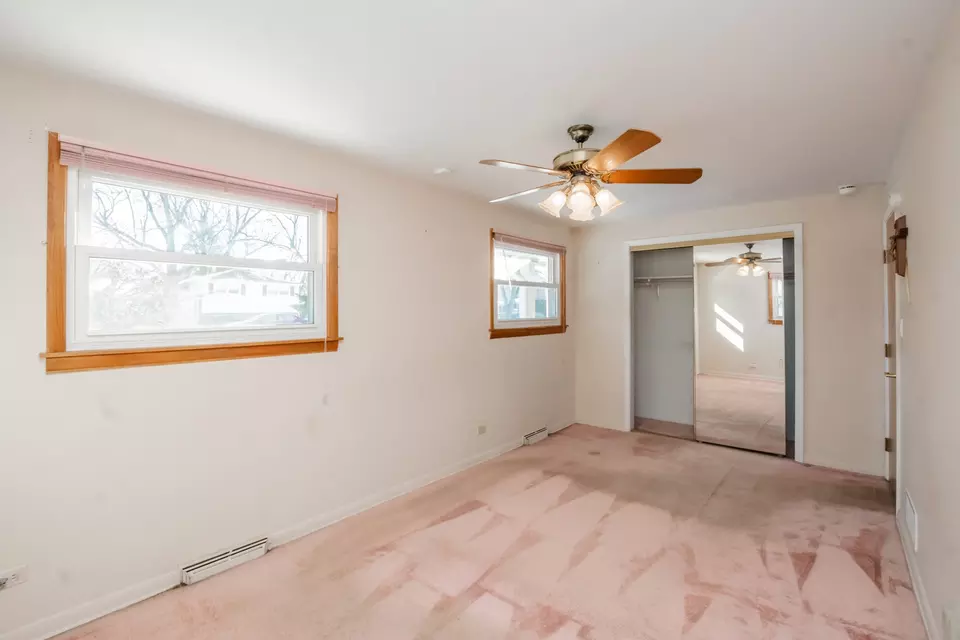 3843 Springdale Ave, Glenview, IL 60025 | MLS# 12553542 | 24 Photos ...