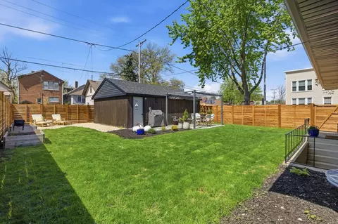 7300 Harvard St, Forest Park, IL 60130 | MLS# 12641217 | 23 Photos - Movoto