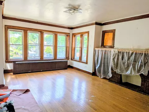 1325 N Long Ave, Chicago, IL 60651 | MLS# 12660691 | 12 Photos - Movoto