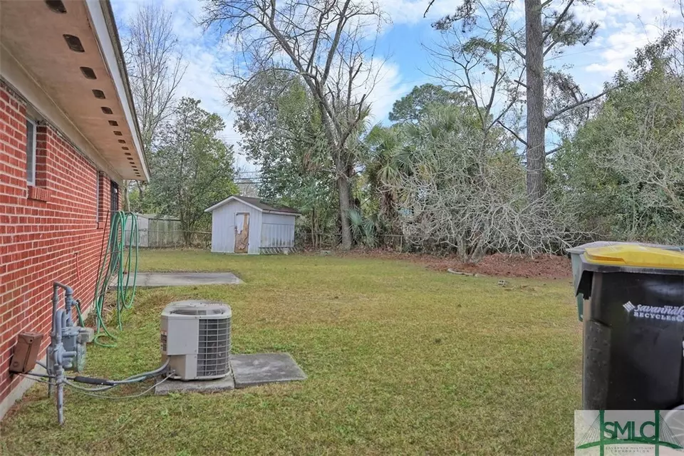1435 Cathy St, Savannah, GA 31415 | 24 Photos - Movoto